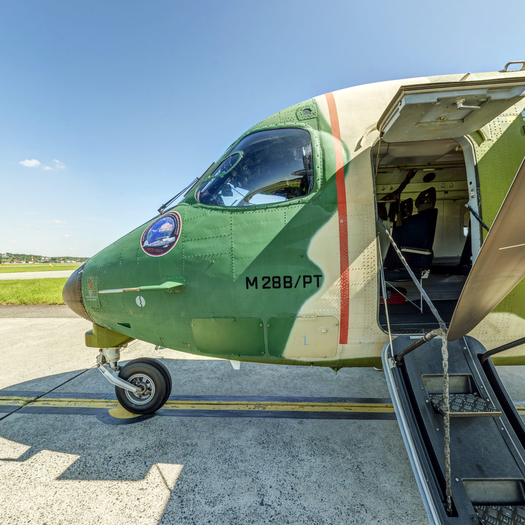 Wirtualne wycieczki - 8 Baza Lotnictwa Transportowego - Bryza M28B/PT