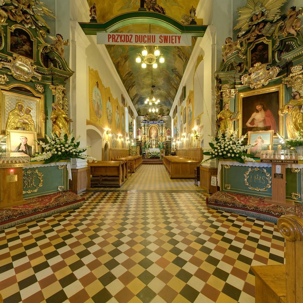 Wirtualny spacer - Gdów - Kościół pw. Narodzenia NMP: Spiżowy dzwon ...